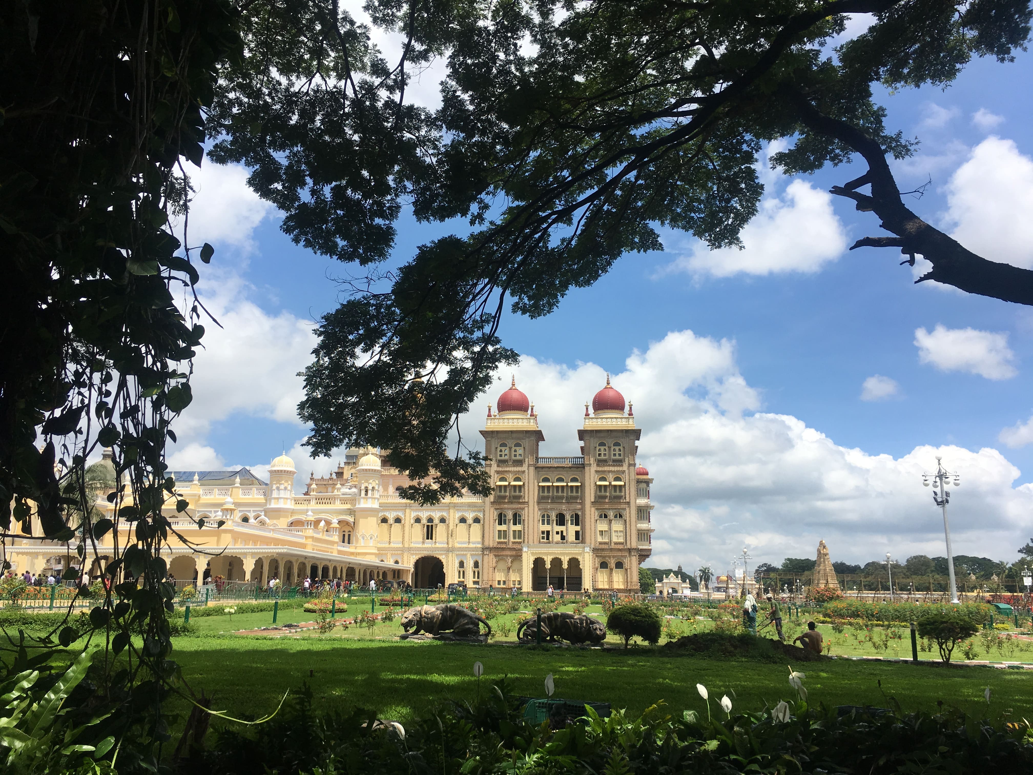 Mysuru Bike Tours: The Royal Mysuru Weekend Getaway | Unventured